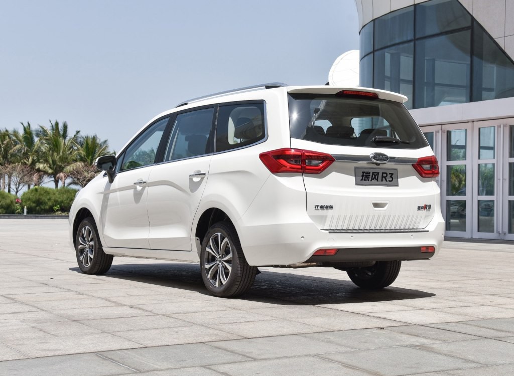 江淮旗下全新MPV车型 瑞风R3 6.48万起上市_新车上市_河南汽车在线